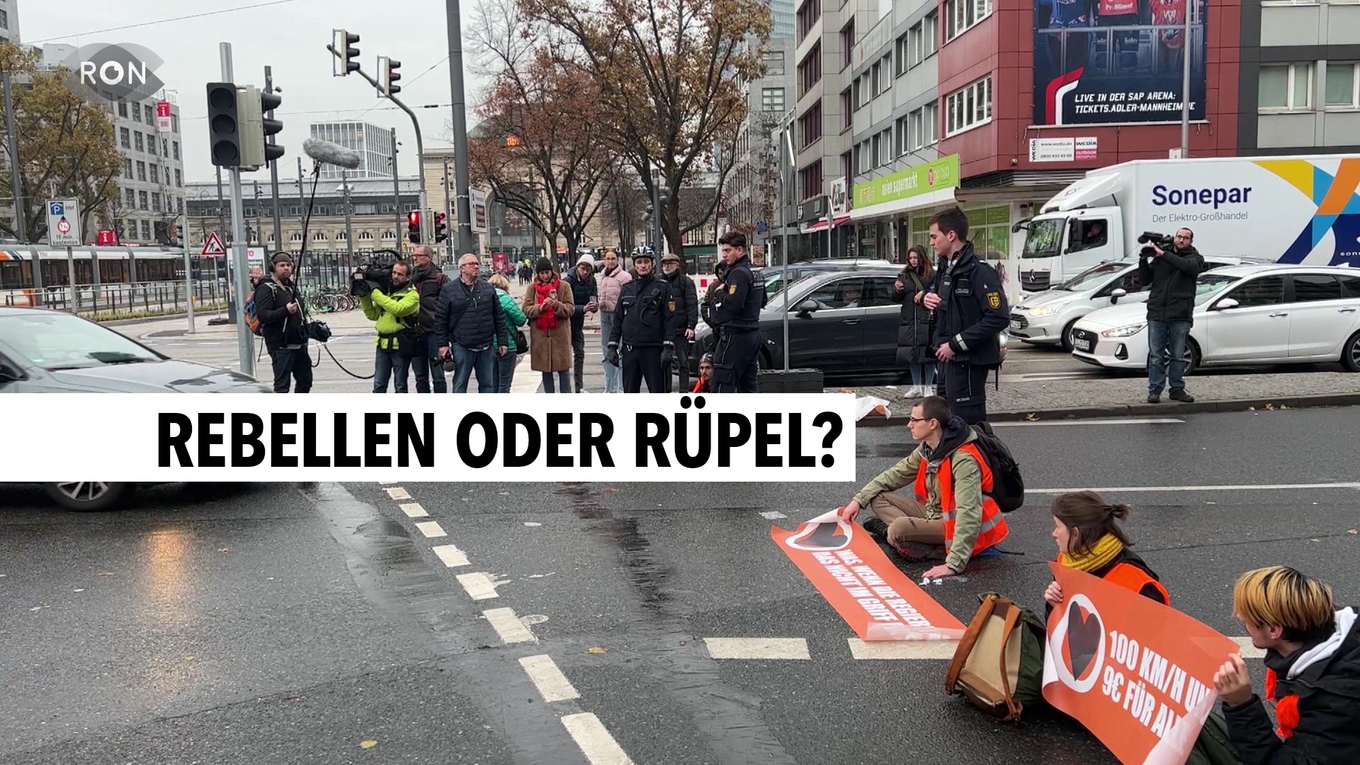 „Letzte Generation“-Aktion in Mannheim - RON TV „Letzte Generation“-Aktion in Mannheim - RON TV